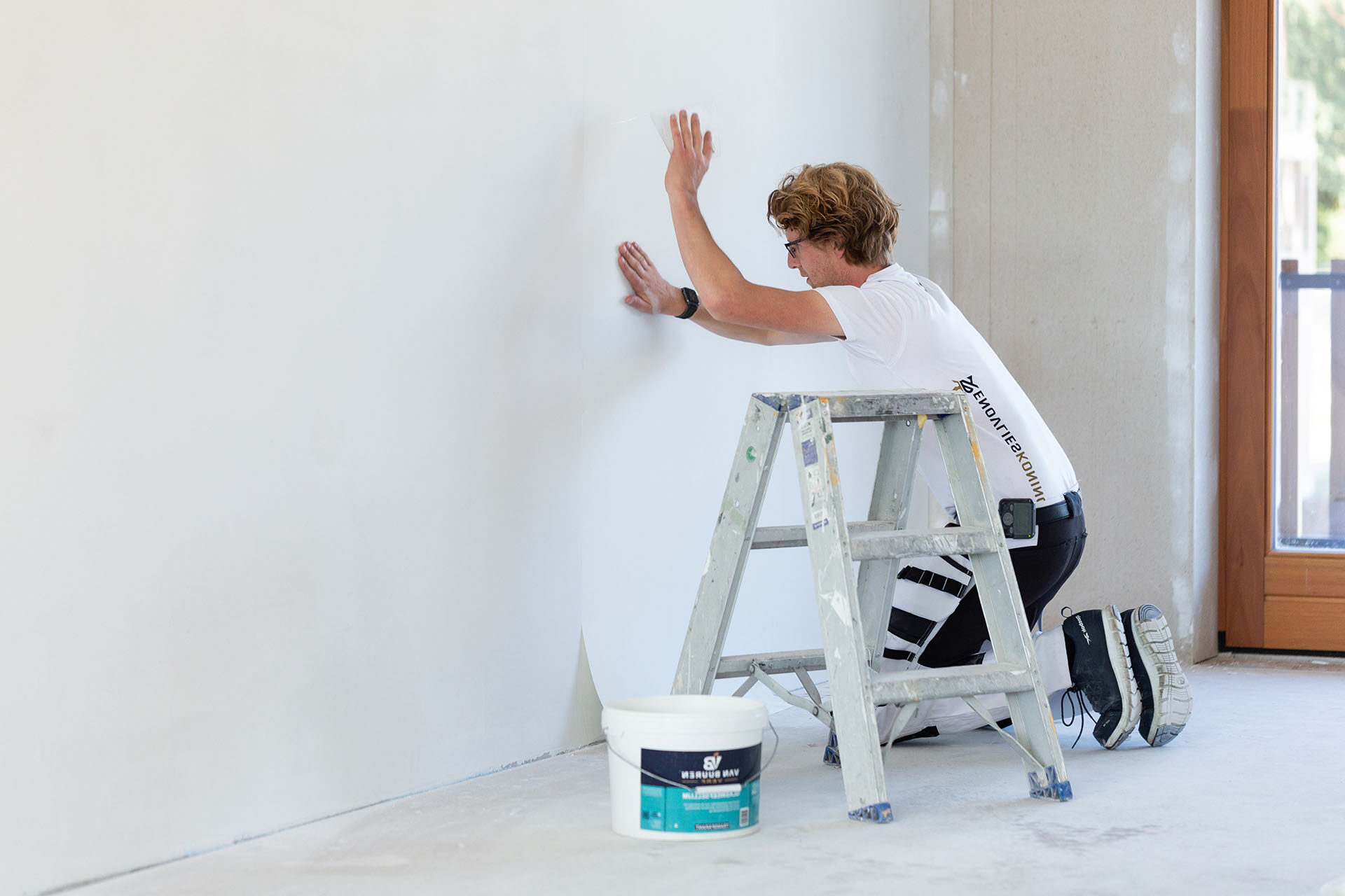 Stappenplan zelf renovlies behangen - Renovlieskoning